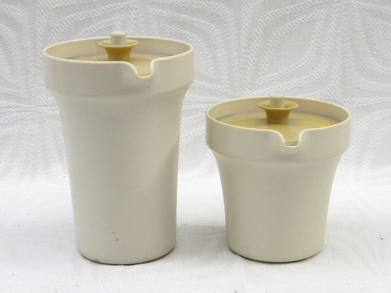 Vintage Tupperware Sugar and Creamer 2 Piece Set Beige 70s 80s